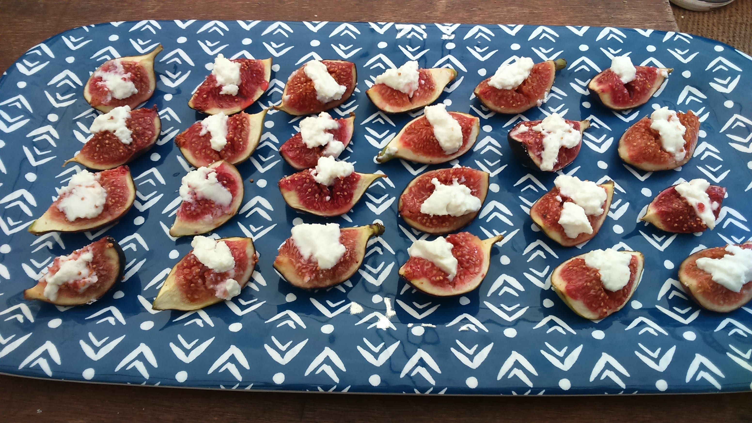 CANAPE RECEPTIONS | Oasis Catering